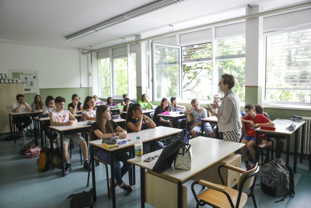 Classi pollaio/3. Lo sbarramento a 25 alunni comporta un incremento di ...