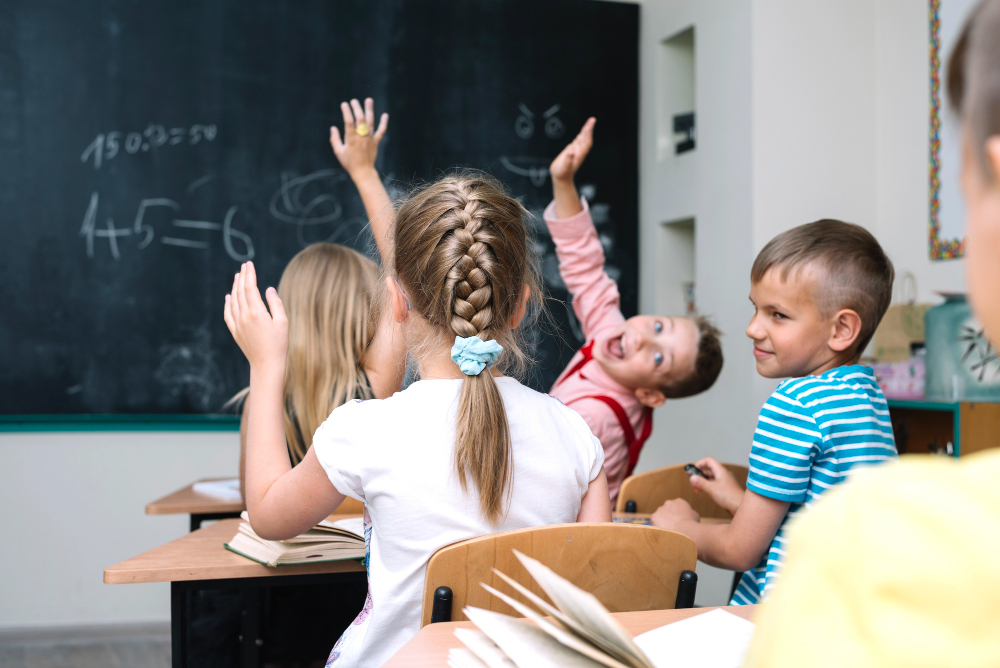 Classi con massimo 25 alunni alla primaria, 26 alle medie e 27 alle ...